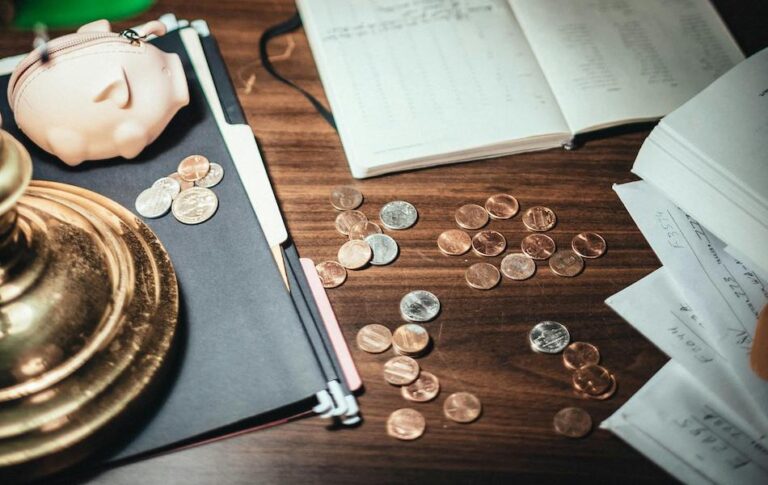A Bookkeeping Guide for 1099 Contractors: Track Income & Save on Taxes ...